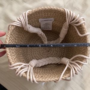 Aritzia | Bags | Aritzia Main Character Letty Bucket Bag | Poshmark